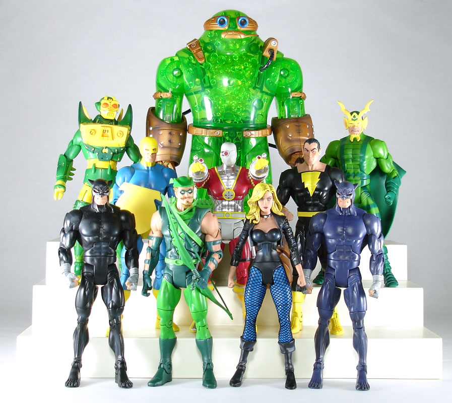DC Universe Classics – The Class of 2009